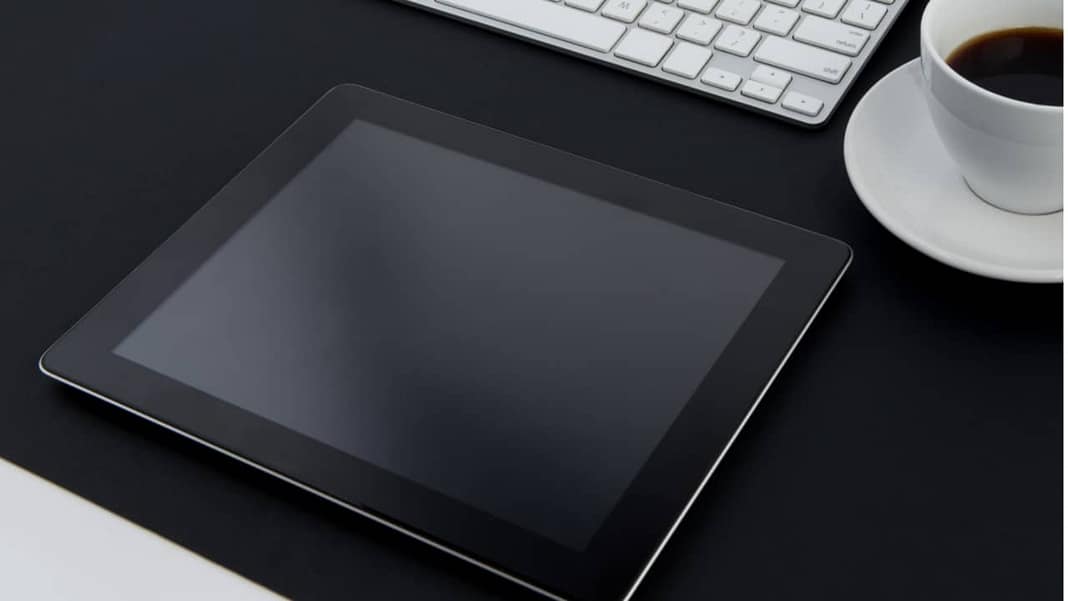 Best Tablets For Seniors Citizens - Buying Guide in 2025