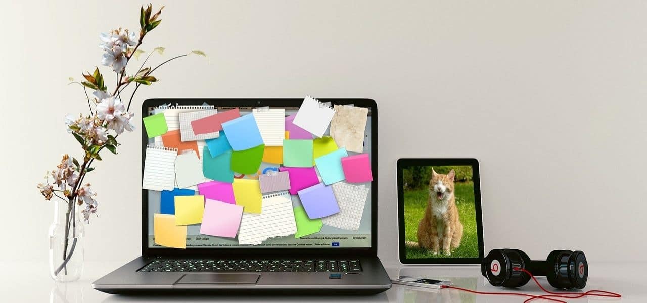 How to Use Sticky Notes in Windows 10 - TIPS